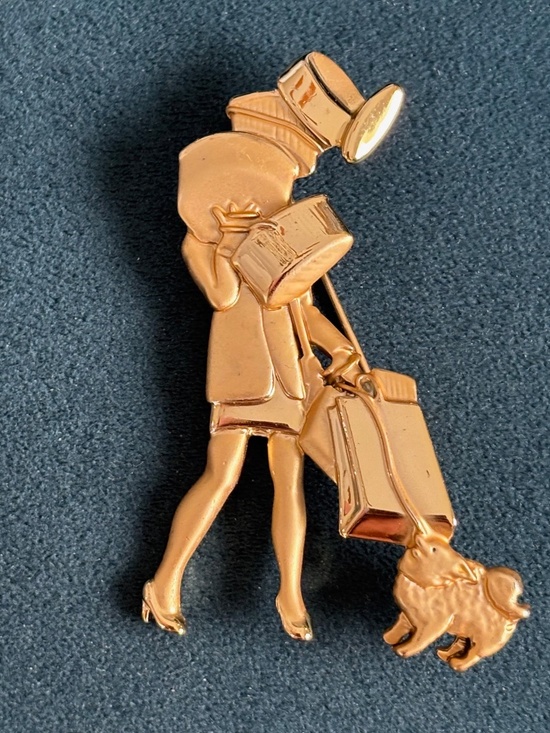 Ajc | Jewelry | Vintage 8s Ajc Lady Shopper Brooch Pin Bag Boxes Dog ...